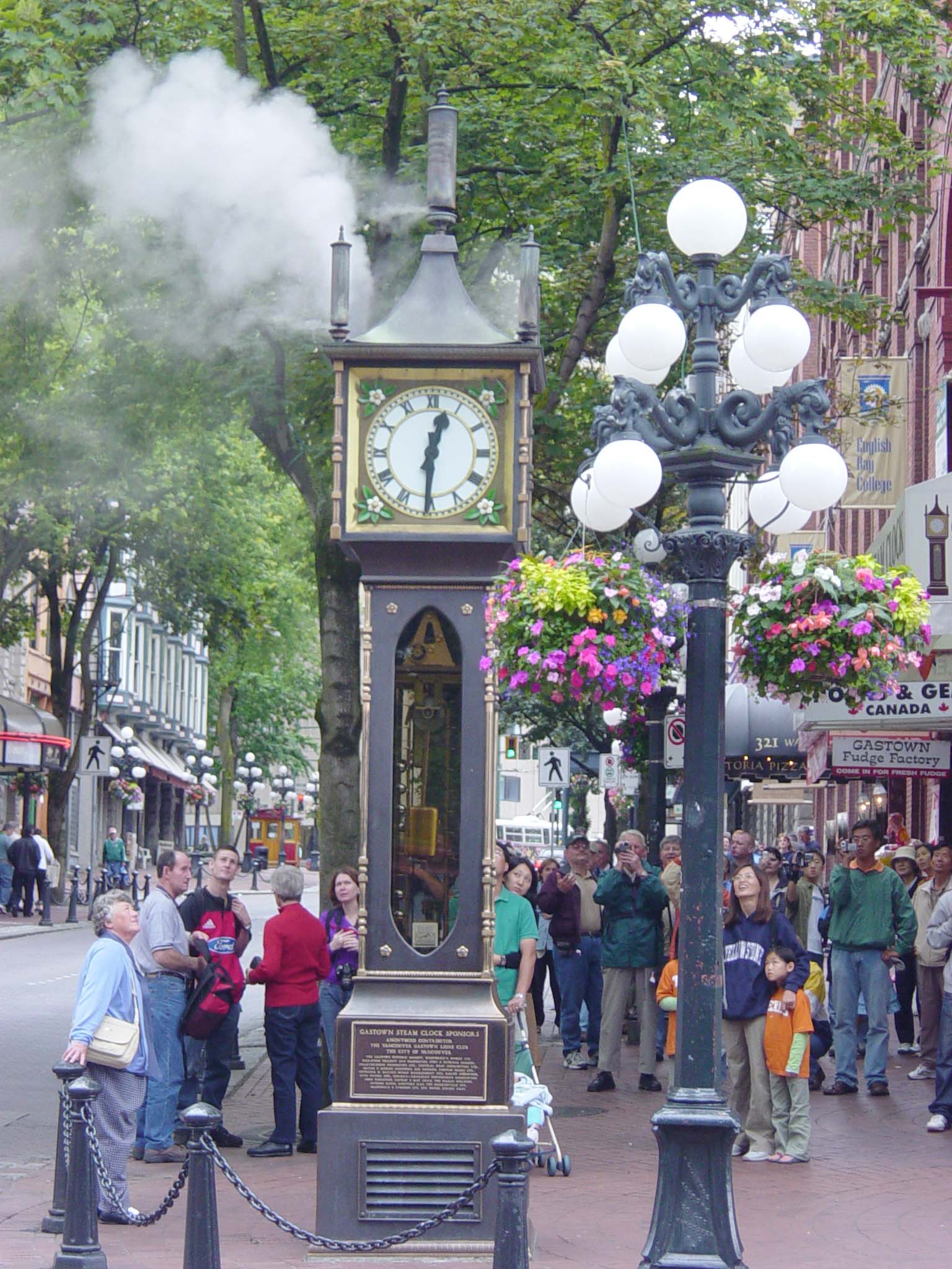Gastown steam clock – Sound Tourism