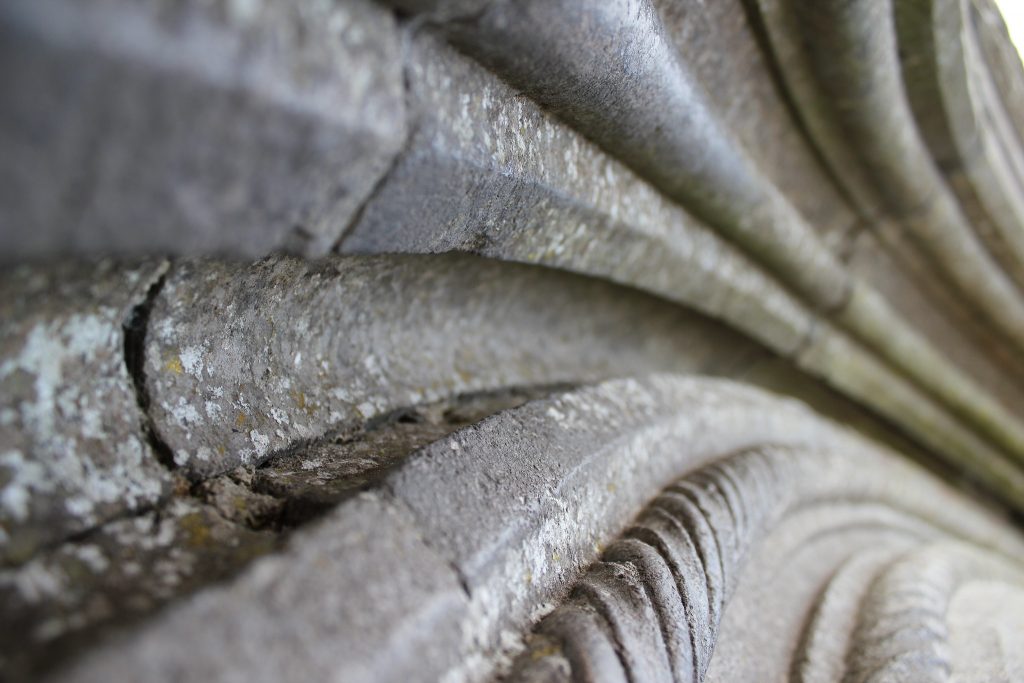 Clonmacnoise whispering arch – Sound Tourism